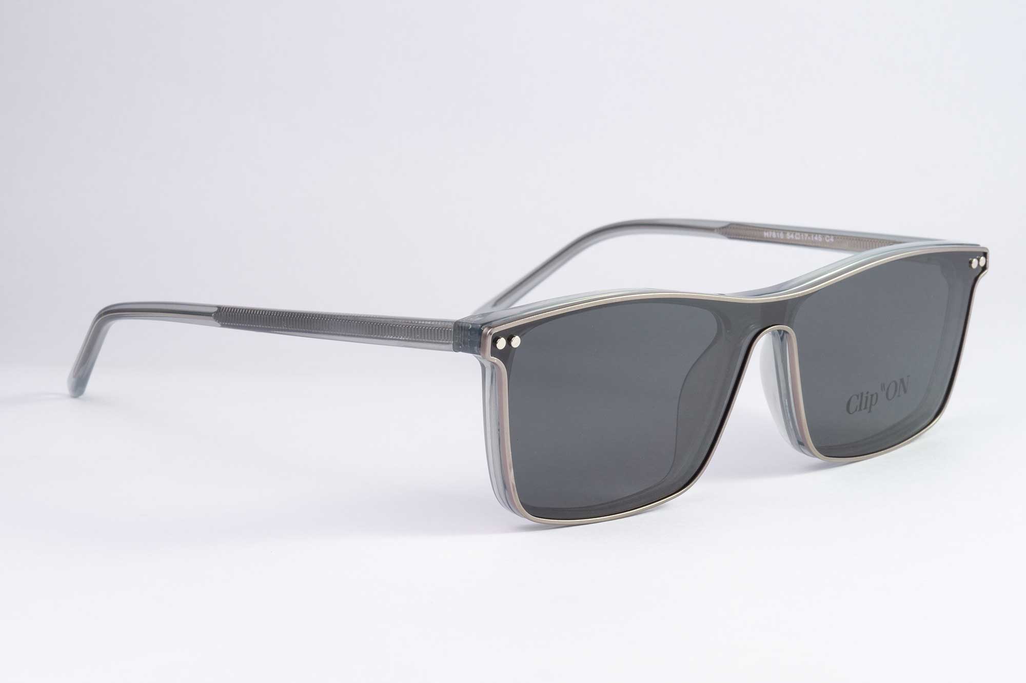 ClipOn – Centro Optico Express Tienda